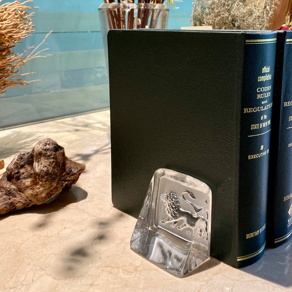 Swedish Crystal Zodiac Paperweight Deluxe - Scorpio – zodiacgifts.com